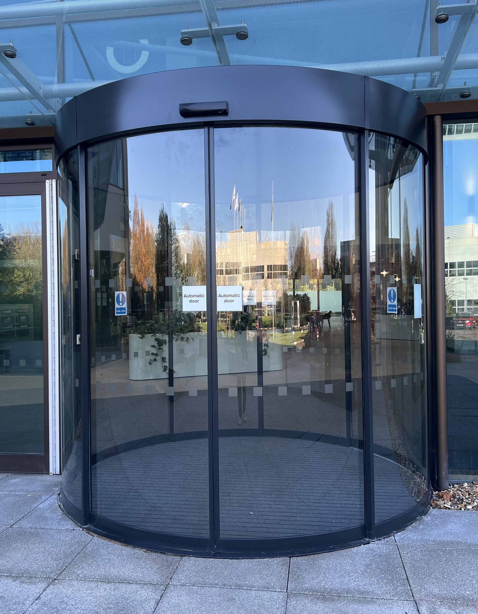 Automatic Doors: Company in London & Essex - Supreme Doors